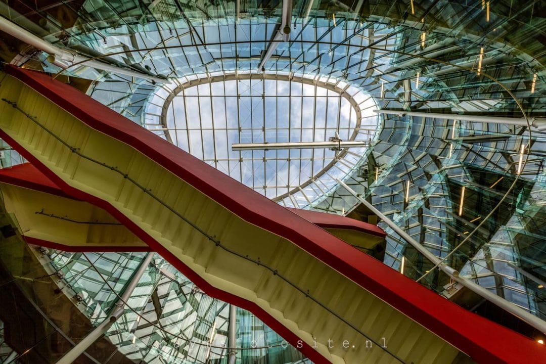 Utrecht Sciencepark | Trappen, mooie gebouwen en architectuur.