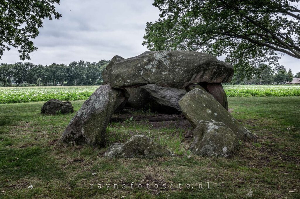 Hunebedden | Drenthe | Hunebedhighway | Foto`s | Bronneger