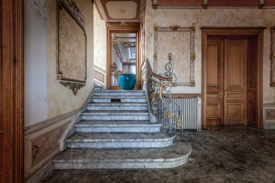 Chateau Rose, urbex België | Ook wel Chateau Pink genoemd