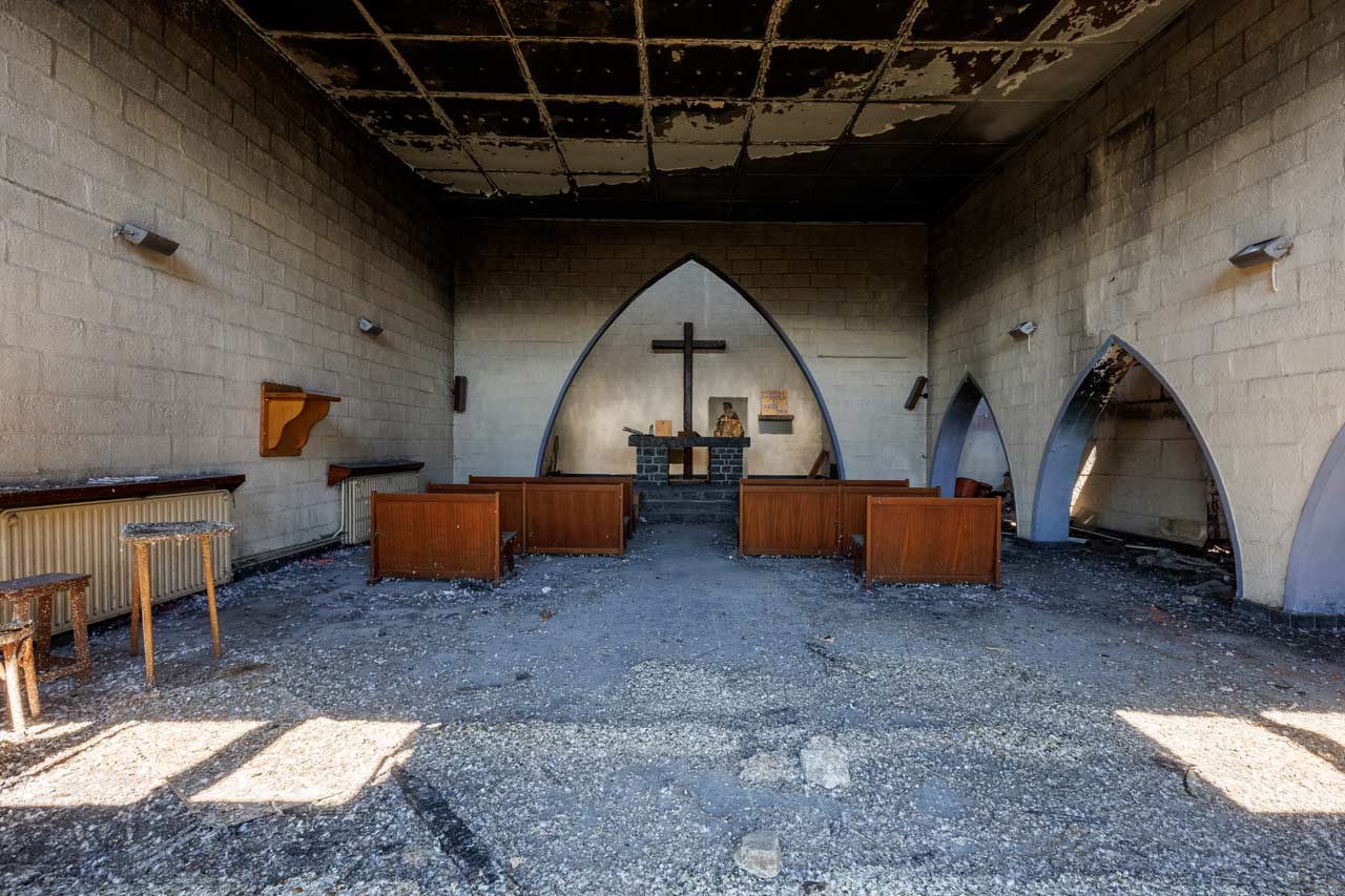 Eyes Burned Church | urbex België | Verlaten kerk | Religieus
