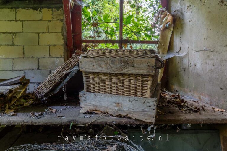 Verlaten Bakkerij | Urbex | Nederland | Boerderij | urbexlocatie
